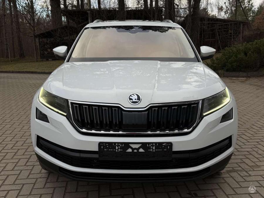 Белый Шкода Kodiaq 2017 в Пренай, объемом двигателя 1.97 л и пробегом 247 тыс. км за 16950 €, фото 8 на AUTOMOTO.COM.LV