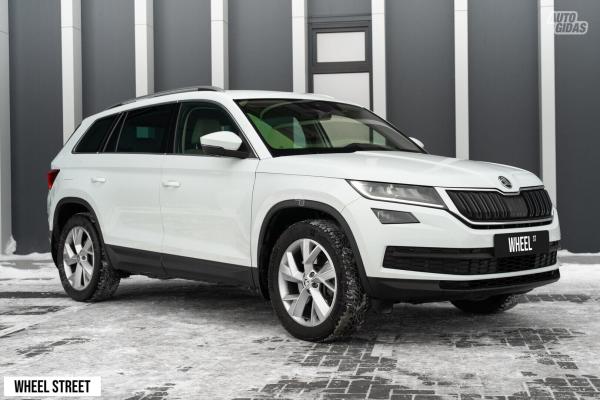 White Skoda Kodiaq 2017 in Vilnius, with an engine capacity of 2.00 L and mileage of 156 thousand km for 17950 €, photo 1 on AUTOMOTO.COM.LV