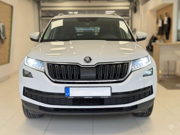 Белый Шкода Kodiaq 2017 в Каунас, объемом двигателя 1.40 л и пробегом 200 тыс. км за 16600 €, фото 2 на AUTOMOTO.COM.LV