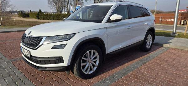 White Skoda Kodiaq 2017 in Klaipeda, with an engine capacity of 2.00 L and mileage of 160 thousand km for 19200 €, photo 1 on AUTOMOTO.COM.LV