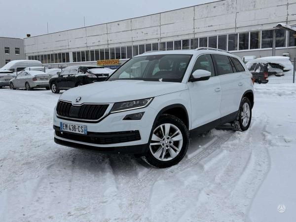 Balts Skoda Kodiaq 2017 Panevēža, ar dzinēja tilpumu 2.00 L un nobraukumu 278 tūkst. km par 15990 €, foto 4 vietnē AUTOMOTO.COM.LV