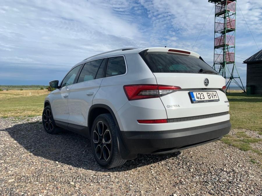 White Skoda Kodiaq 2017 in Narva, with an engine capacity of 2.00 L and mileage of 197 thousand km for 19900 €, photo 2 on AUTOMOTO.COM.LV