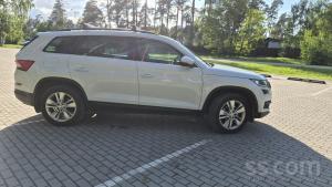 Balts Skoda Kodiaq 2017 Rīga, ar dzinēja tilpumu 2.00 L un nobraukumu 222 tūkst. km par 15700 €, foto 13 vietnē AUTOMOTO.COM.LV