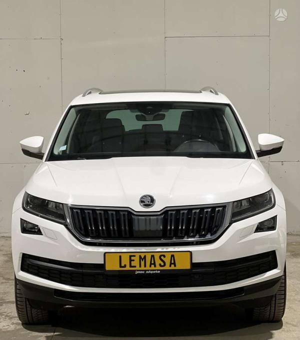 White Skoda Kodiaq 2017 in Klaipeda, with an engine capacity of 1.97 L and mileage of 185 thousand km for 18500 €, photo 5 on AUTOMOTO.COM.LV