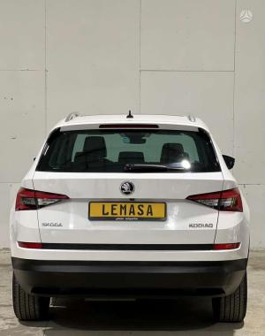 Белый Шкода Kodiaq 2017 в Клайпеда, объемом двигателя 1.97 л и пробегом 185 тыс. км за 18500 €, фото 24 на AUTOMOTO.COM.LV