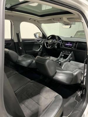 Белый Шкода Kodiaq 2017 в Клайпеда, объемом двигателя 1.97 л и пробегом 185 тыс. км за 18500 €, фото 25 на AUTOMOTO.COM.LV