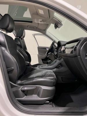 Белый Шкода Kodiaq 2017 в Клайпеда, объемом двигателя 1.97 л и пробегом 185 тыс. км за 18500 €, фото 29 на AUTOMOTO.COM.LV