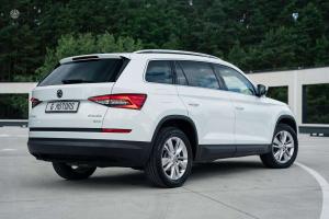 White Skoda Kodiaq 2017 in Vilnius, with an engine capacity of 1.97 L and mileage of 195 thousand km for 17990 €, photo 13 on AUTOMOTO.COM.LV