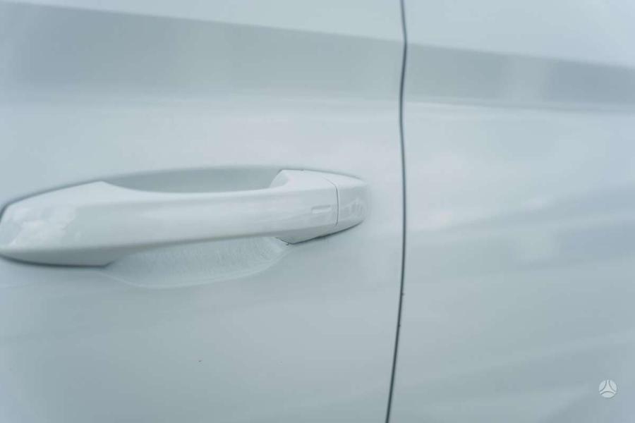 White Skoda Kodiaq 2017 in Vilnius, with an engine capacity of 1.97 L and mileage of 195 thousand km for 17990 €, photo 15 on AUTOMOTO.COM.LV