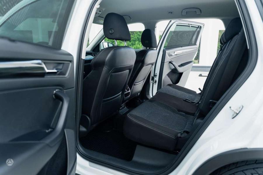 White Skoda Kodiaq 2017 in Vilnius, with an engine capacity of 1.97 L and mileage of 195 thousand km for 17990 €, photo 27 on AUTOMOTO.COM.LV