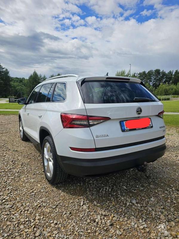 Белый Шкода Kodiaq 2017 в Вильнюс, объемом двигателя 1.97 л и пробегом 267 тыс. км за 18900 €, фото 2 на AUTOMOTO.COM.LV