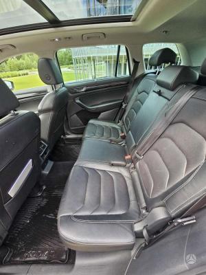 White Skoda Kodiaq 2017 in Vilnius, with an engine capacity of 1.97 L and mileage of 267 thousand km for 18900 €, photo 9 on AUTOMOTO.COM.LV