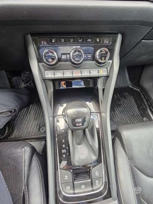White Skoda Kodiaq 2017 in Vilnius, with an engine capacity of 1.97 L and mileage of 267 thousand km for 18900 €, photo 16 on AUTOMOTO.COM.LV