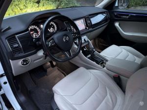 Белый Шкода Kodiaq 2017 в Пренай, объемом двигателя 1.97 л и пробегом 279 тыс. км за 16700 €, фото 23 на AUTOMOTO.COM.LV