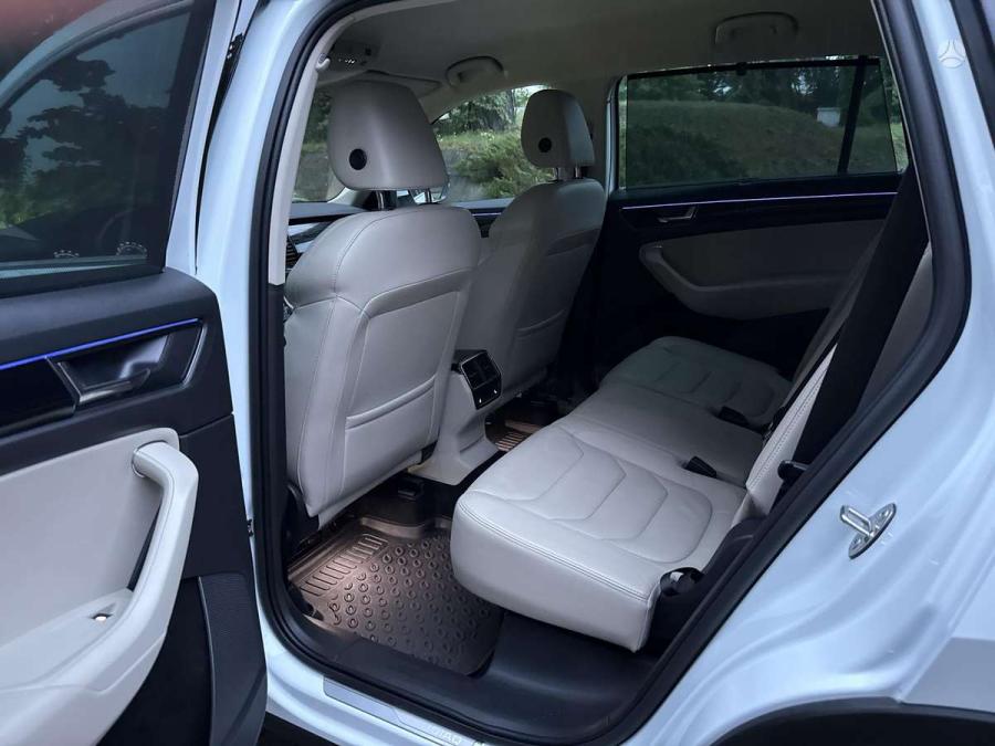 Белый Шкода Kodiaq 2017 в Пренай, объемом двигателя 1.97 л и пробегом 279 тыс. км за 16700 €, фото 25 на AUTOMOTO.COM.LV