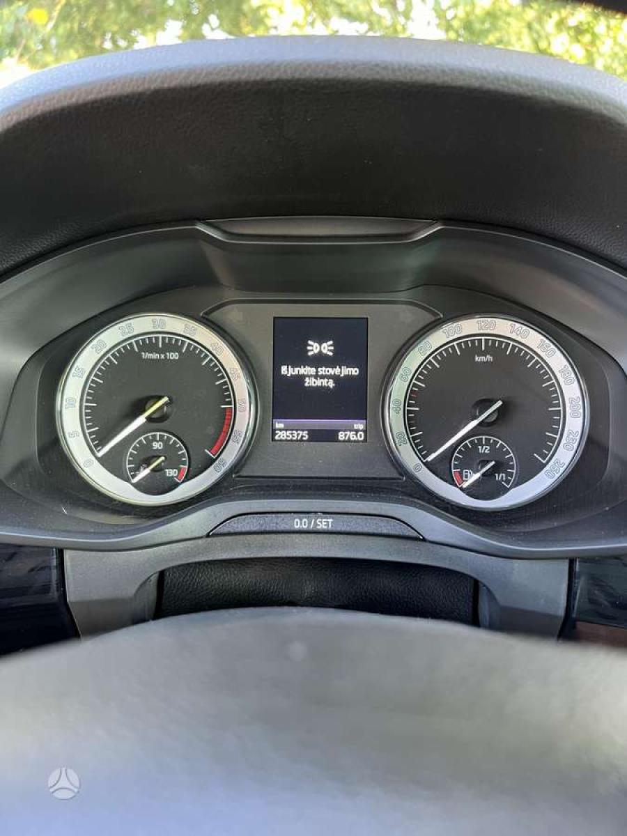 Белый Шкода Kodiaq 2017 в Клайпеда, объемом двигателя 1.97 л и пробегом 285 тыс. км за 18900 €, фото 16 на AUTOMOTO.COM.LV