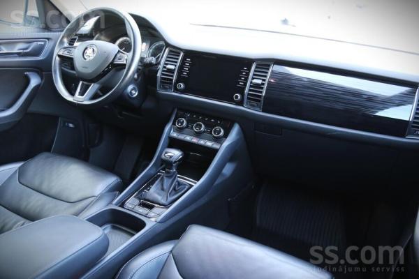 White Skoda Kodiaq 2017 in Riga, with an engine capacity of 2.00 L and mileage of 225 thousand km for 15995 €, photo 10 on AUTOMOTO.COM.LV