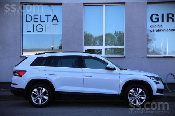 Белый Шкода Kodiaq 2017 в Рига, объемом двигателя 2.00 л и пробегом 225 тыс. км за 15995 €, фото 3 на AUTOMOTO.COM.LV