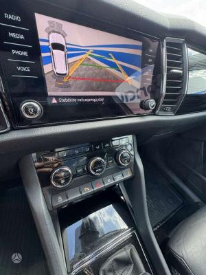 Белый Шкода Kodiaq 2017 в Каунас, объемом двигателя 1.97 л и пробегом 221 тыс. км за 17450 €, фото 16 на AUTOMOTO.COM.LV