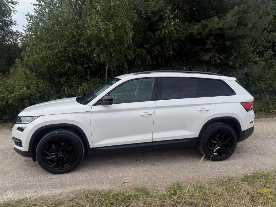 Белый Шкода Kodiaq 2017 в Клайпеда, объемом двигателя 2.00 л и пробегом 183 тыс. км за 16850 €, фото 3 на AUTOMOTO.COM.LV