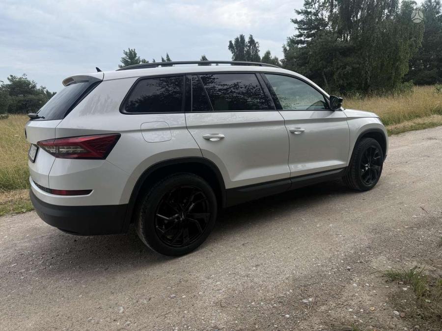 Белый Шкода Kodiaq 2017 в Клайпеда, объемом двигателя 2.00 л и пробегом 183 тыс. км за 16850 €, фото 8 на AUTOMOTO.COM.LV