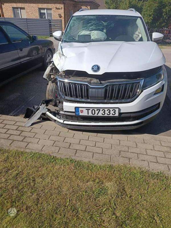 Balts Skoda Kodiaq 2017 Joniškis, ar dzinēja tilpumu 1.97 L un nobraukumu 294 tūkst. km par 5555 €, foto 4 vietnē AUTOMOTO.COM.LV