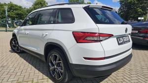 Белый Шкода Kodiaq 2017 в Пренай, объемом двигателя 1.40 л и пробегом 198 тыс. км за 16799 €, фото 6 на AUTOMOTO.COM.LV