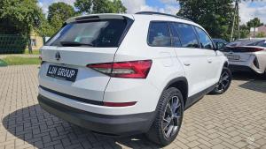 Белый Шкода Kodiaq 2017 в Пренай, объемом двигателя 1.40 л и пробегом 198 тыс. км за 16799 €, фото 8 на AUTOMOTO.COM.LV