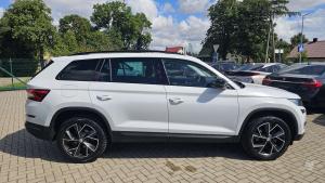 Белый Шкода Kodiaq 2017 в Пренай, объемом двигателя 1.40 л и пробегом 198 тыс. км за 16799 €, фото 9 на AUTOMOTO.COM.LV