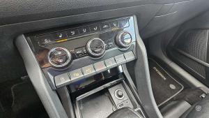 Белый Шкода Kodiaq 2017 в Пренай, объемом двигателя 1.40 л и пробегом 198 тыс. км за 16799 €, фото 22 на AUTOMOTO.COM.LV