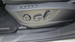 Белый Шкода Kodiaq 2017 в Пренай, объемом двигателя 1.40 л и пробегом 198 тыс. км за 16799 €, фото 26 на AUTOMOTO.COM.LV