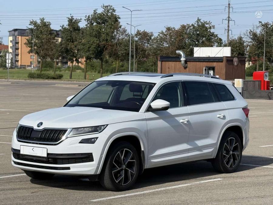 White Skoda Kodiaq 2017 in Siauliai, with an engine capacity of 1.97 L and mileage of 341 thousand km for 14129 €, photo 1 on AUTOMOTO.COM.LV