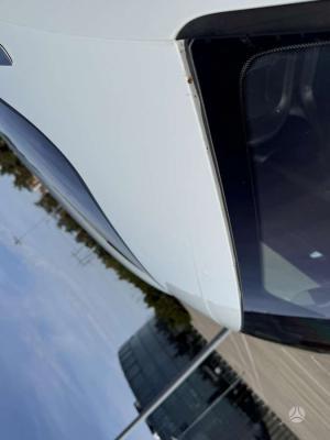 White Skoda Kodiaq 2017 in Siauliai, with an engine capacity of 1.97 L and mileage of 341 thousand km for 14129 €, photo 12 on AUTOMOTO.COM.LV