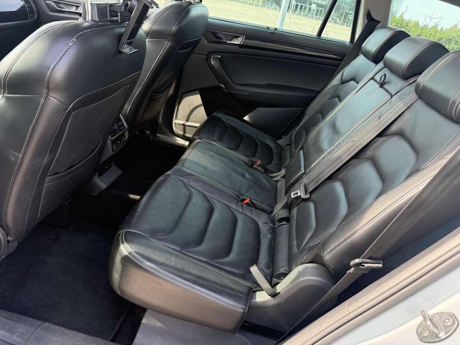 White Skoda Kodiaq 2017 in Siauliai, with an engine capacity of 1.97 L and mileage of 341 thousand km for 14129 €, photo 30 on AUTOMOTO.COM.LV