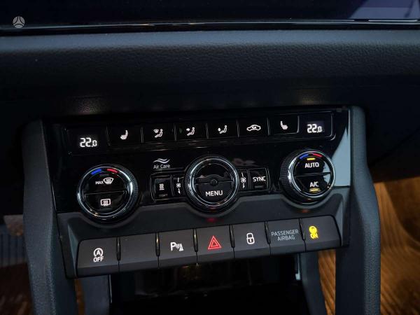 Белый Шкода Kodiaq 2017 в Вевис, объемом двигателя 1.97 л и пробегом 237 тыс. км за 17450 €, фото 9 на AUTOMOTO.COM.LV