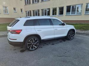 White Skoda Kodiaq 2017 in Alytus, with an engine capacity of 1.97 L and mileage of 327 thousand km for 15300 €, photo 4 on AUTOMOTO.COM.LV