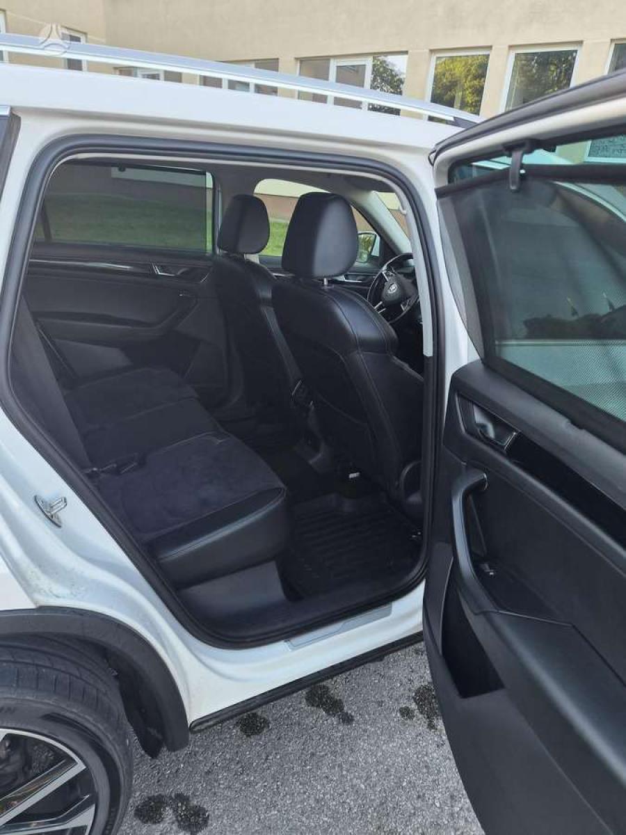White Skoda Kodiaq 2017 in Alytus, with an engine capacity of 1.97 L and mileage of 327 thousand km for 15300 €, photo 8 on AUTOMOTO.COM.LV