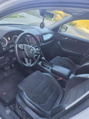 White Skoda Kodiaq 2017 in Alytus, with an engine capacity of 1.97 L and mileage of 327 thousand km for 15300 €, photo 10 on AUTOMOTO.COM.LV
