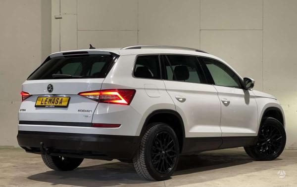 White Skoda Kodiaq 2017 in Klaipeda, with an engine capacity of 1.40 L and mileage of 193 thousand km for 17999 €, photo 4 on AUTOMOTO.COM.LV