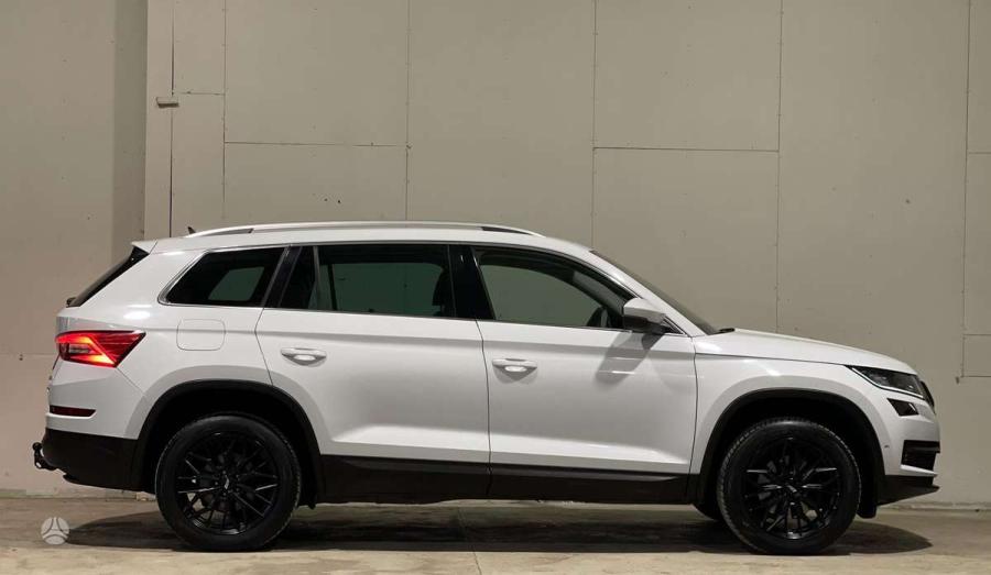 Balts Skoda Kodiaq 2017 Klaipėda, ar dzinēja tilpumu 1.40 L un nobraukumu 193 tūkst. km par 17999 €, foto 22 vietnē AUTOMOTO.COM.LV