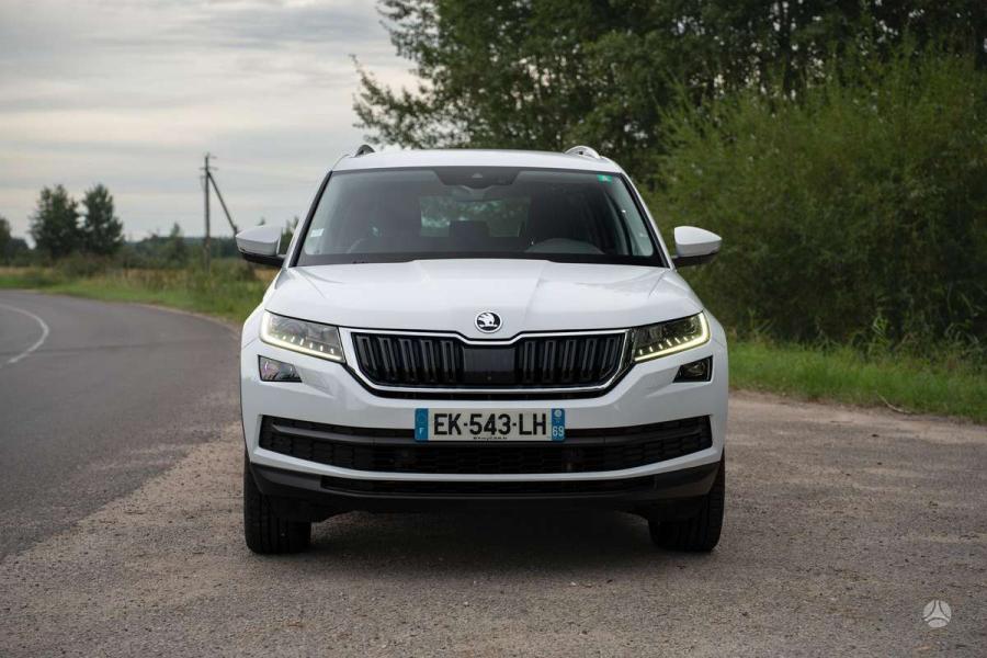 Белый Шкода Kodiaq 2017 в Электренай, объемом двигателя 1.97 л и пробегом 213 тыс. км за 16950 €, фото 3 на AUTOMOTO.COM.LV