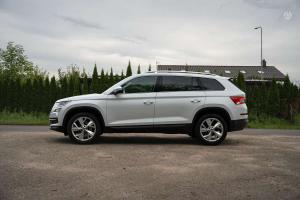 Белый Шкода Kodiaq 2017 в Электренай, объемом двигателя 1.97 л и пробегом 213 тыс. км за 16950 €, фото 5 на AUTOMOTO.COM.LV