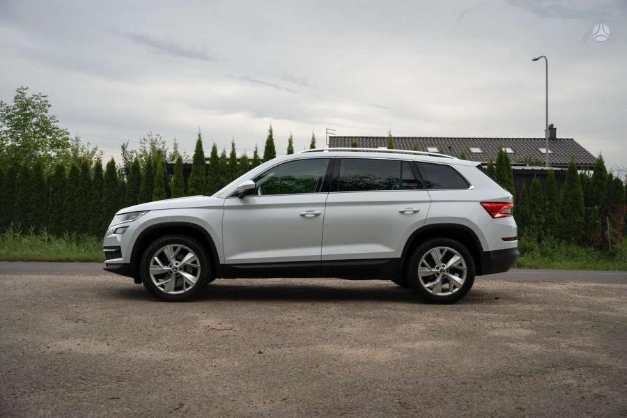 Белый Шкода Kodiaq 2017 в Электренай, объемом двигателя 1.97 л и пробегом 213 тыс. км за 16950 €, фото 5 на AUTOMOTO.COM.LV