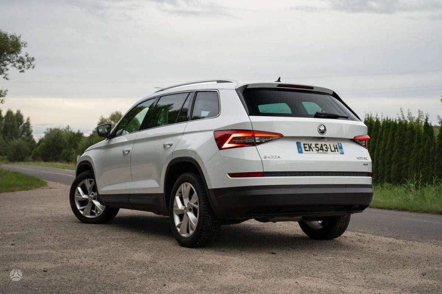Белый Шкода Kodiaq 2017 в Электренай, объемом двигателя 1.97 л и пробегом 213 тыс. км за 16950 €, фото 6 на AUTOMOTO.COM.LV