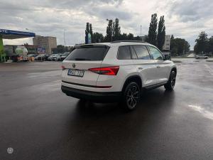 Белый Шкода Kodiaq 2017 в Клайпеда, объемом двигателя 1.97 л и пробегом 184 тыс. км за 16600 €, фото 7 на AUTOMOTO.COM.LV