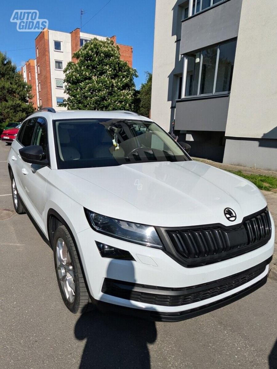 Белый Шкода Kodiaq 2017 в Каунас, объемом двигателя 2.00 л и пробегом 171 тыс. км за 21950 €, фото 3 на AUTOMOTO.COM.LV