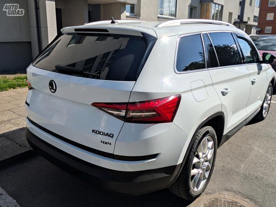 Белый Шкода Kodiaq 2017 в Каунас, объемом двигателя 2.00 л и пробегом 171 тыс. км за 21950 €, фото 4 на AUTOMOTO.COM.LV