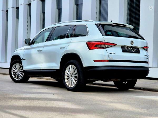 Balts Skoda Kodiaq 2017 Viļņa, ar dzinēja tilpumu 1.97 L un nobraukumu 287 tūkst. km par 13400 €, foto 3 vietnē AUTOMOTO.COM.LV