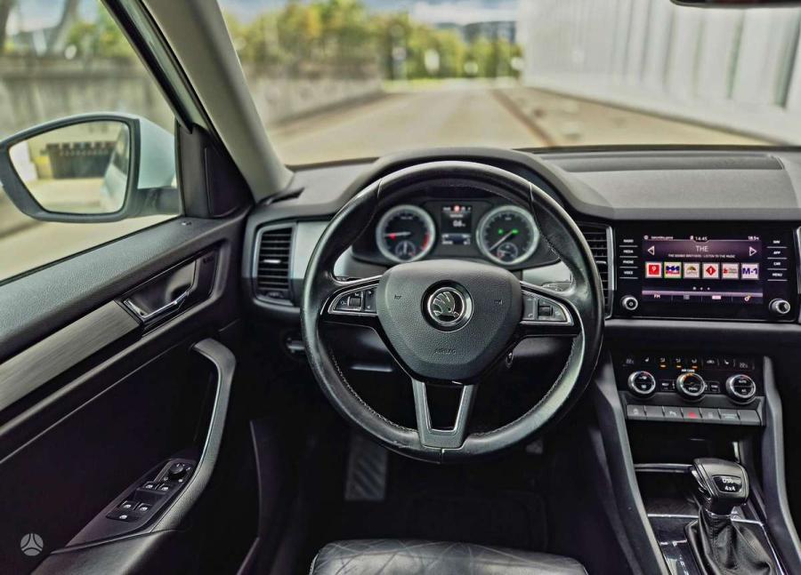 Balts Skoda Kodiaq 2017 Viļņa, ar dzinēja tilpumu 1.97 L un nobraukumu 287 tūkst. km par 13400 €, foto 42 vietnē AUTOMOTO.COM.LV
