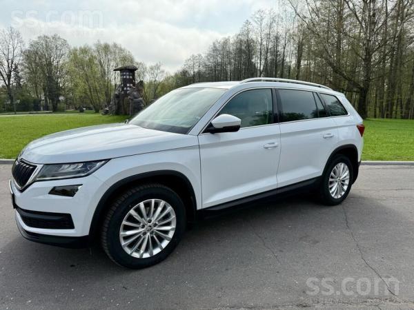 Белый Шкода Kodiaq 2018 в Рига, объемом двигателя 2.00 л и пробегом 191 тыс. км за 21500 €, фото 1 на AUTOMOTO.COM.LV